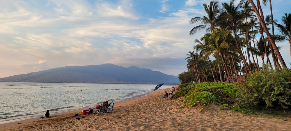 WEST LIPOA STREET BEACH - Updated July 2025 - 23 Photos - W Lipoa St ...