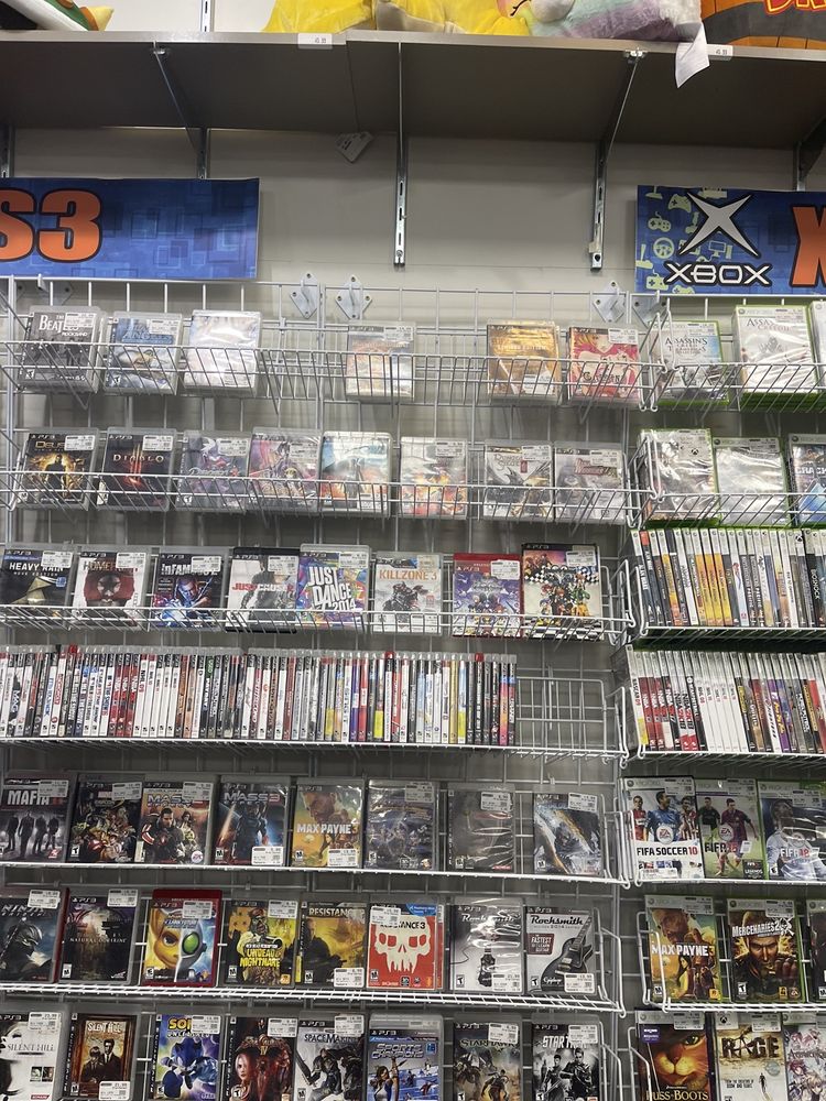 PLAY AND TALK - Updated May 2025 - 137 Photos & 19 Reviews - 10330 ...