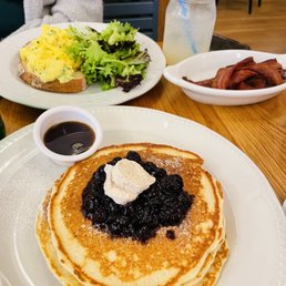 MATHEWS FOOD & DRINK - Updated January 2026 - 1148 Photos & 665 Reviews ...