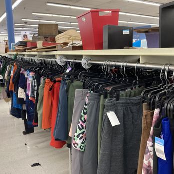 GOODWILL THRIFT STORE & DONATION CENTER- WESTHEIMER RIVER OAKS ...