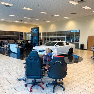 IMD MOTORS - Updated June 2025 - 58 Photos - 525 N Interurban St ...