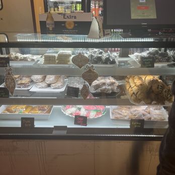 JOY’S ROTI DELIGHT - 400 Photos & 378 Reviews - 1205 NW 40th Ave ...