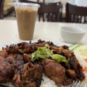 PHO HP VIETNAMESE KITCHEN - 932 Photos & 417 Reviews - 18561 Beach Blvd ...