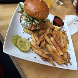 NOSH KITCHEN BAR - Updated October 2025 - 427 Photos & 591 Reviews ...