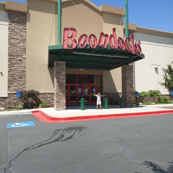 BOONDOCKS FOOD AND FUN - Updated May 2025 - 114 Photos & 113 Reviews ...