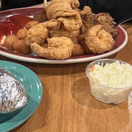 WALKERTOWN SEAFOOD SHACK - Updated July 2025 - 199 Photos & 210 Reviews ...