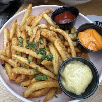 LOST NEVER FOUND - Updated August 2024 - 388 Photos & 144 Reviews ...