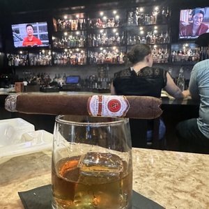 SILVER LEAF CIGAR LOUNGE - 126 Photos & 149 Reviews - 426 Commerce St, Fort Worth, TX - Yelp