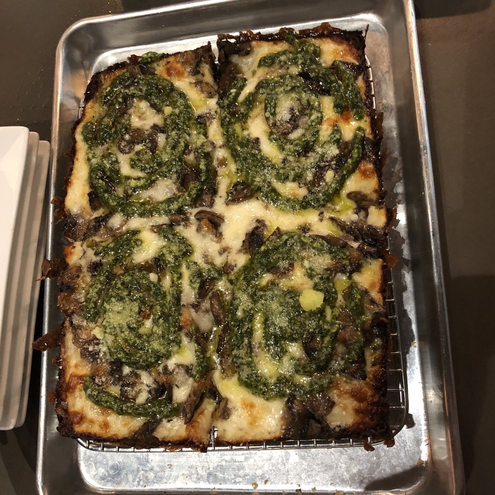 PANGEA KITCHEN - 258 Photos & 204 Reviews - Pizza - 111 S Green River ...