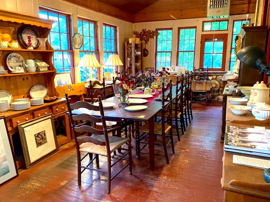 VINTAGE GOODS & ANTIQUES CONSIGNMENT SHOP - Updated December 2025 - 117 ...