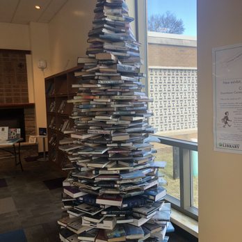 HAMBURG PUBLIC LIBRARY - Updated November 2025 - 25 Photos - 102 ...