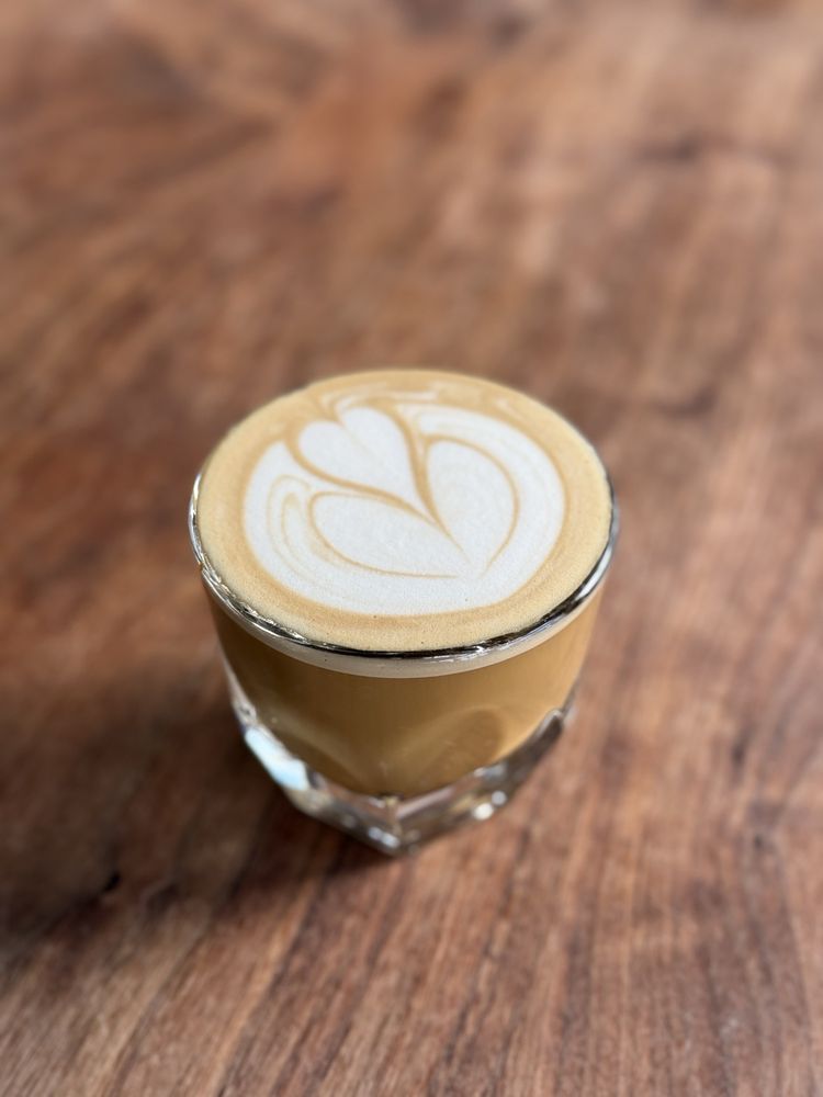 HOOKED VENICE - Updated October 2025 - 74 Photos & 43 Reviews - 9 ...