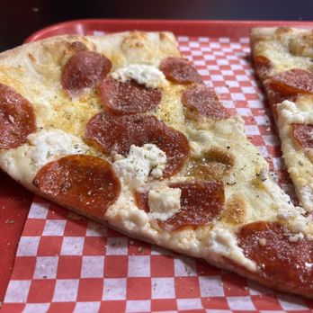 HALFTIME PIZZA - Updated April 2025 - 113 Photos & 228 Reviews - 115 ...