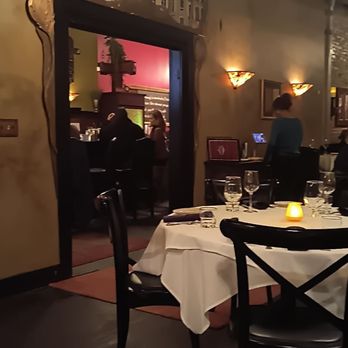 COCO - Updated July 2025 - 610 Photos & 423 Reviews - 888 Main St ...