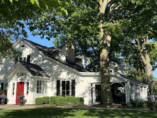 THE JAMES - Updated May 2024 - 48 Photos & 77 Reviews - 317 S 3rd St ...