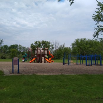 RAMBLING RIVER PARK - Updated December 2025 - 16 Photos - 325 Oak St ...