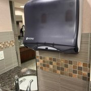 HACKENSACK MERIDIAN FITNESS & WELLNESS - 56 Photos & 109 Reviews - Gyms ...