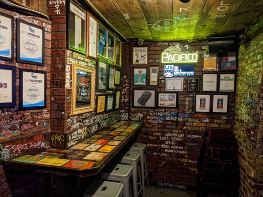 THE PIE PIZZERIA - UNDERGROUND - Updated June 2025 - 320 Photos & 644 ...