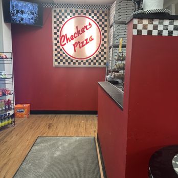 CHECKERS PIZZA - Updated May 2025 - 22 Photos & 24 Reviews - 879 W Main ...