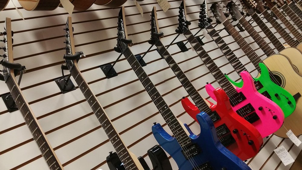 TUNE SHOP - Updated July 2024 - 514 Delaware St, Leavenworth, Kansas ...