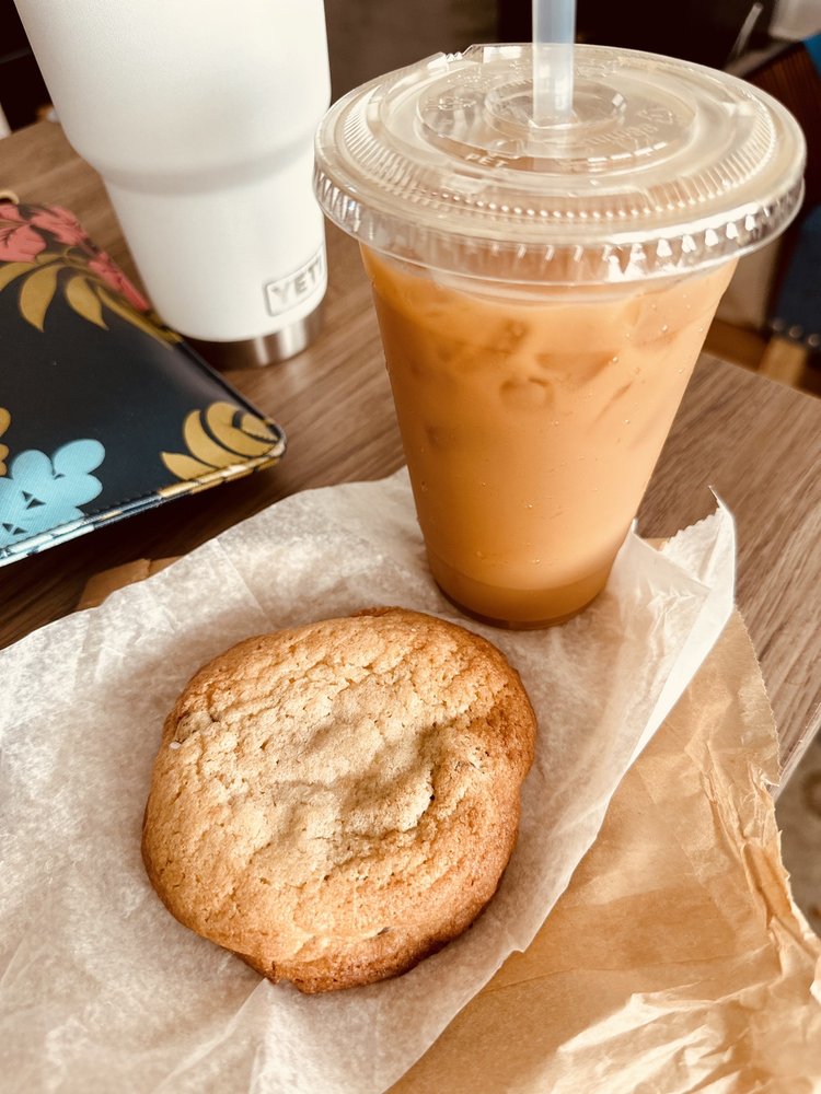 BOLT - 23 Photos & 19 Reviews - 190 Hermosa Ave, Hermosa Beach ...