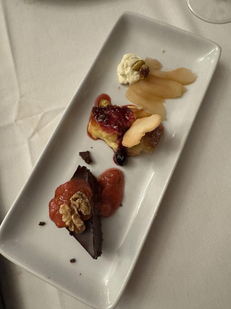 EMBER RESTAURANT AND BAR - Updated June 2025 - 98 Photos & 68 Reviews ...