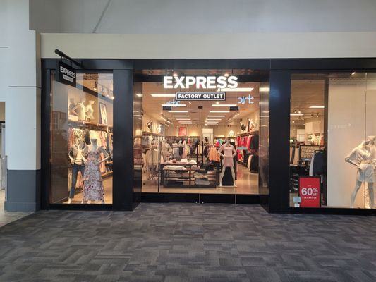 EXPRESS FACTORY OUTLET - Updated July 2025 - 12 Photos & 23 Reviews - 1 ...