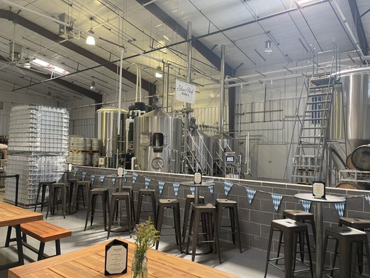 SILVER REEF BREWING CRAFT & KITCHEN - Updated October 2024 - 155 Photos ...