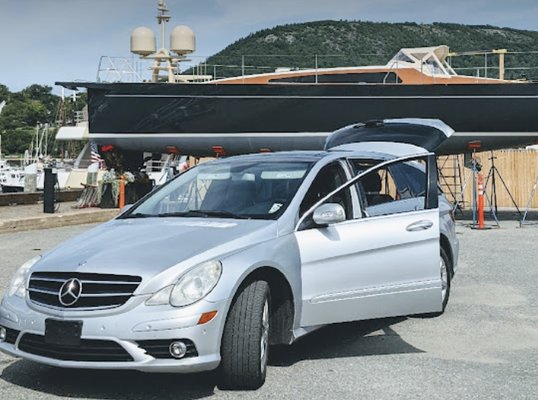 MERCEDES BENZ RIDES BY GWENDOLYN - Updated May 2025 - 17 Photos & 14 ...