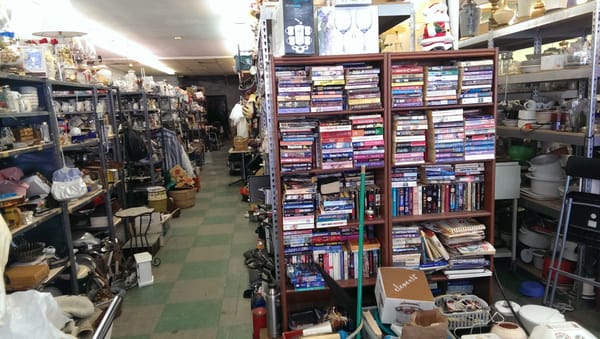 BEL RIDGE FLEA MARKET - Updated September 2025 - 8943 Natural Bridge Rd ...