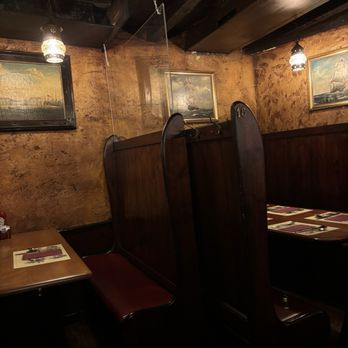 UNION OYSTER HOUSE - Updated April 2025 - 4938 Photos & 3900 Reviews ...