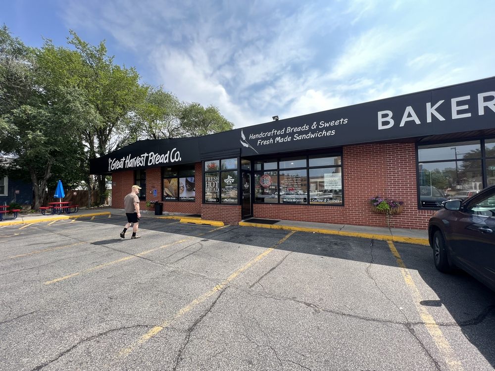 GREAT HARVEST BREAD - Updated July 2025 - 69 Photos & 53 Reviews - 706 ...