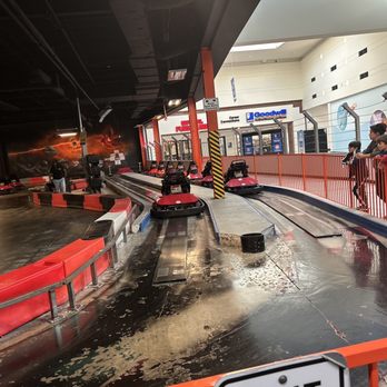 REXCENTER VEGAS - Updated June 2024 - 91 Photos & 102 Reviews - 3680 S ...