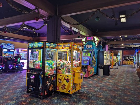 FUNLAND ARCADE - Updated December 2025 - 74 Photos & 126 Reviews - 201 ...