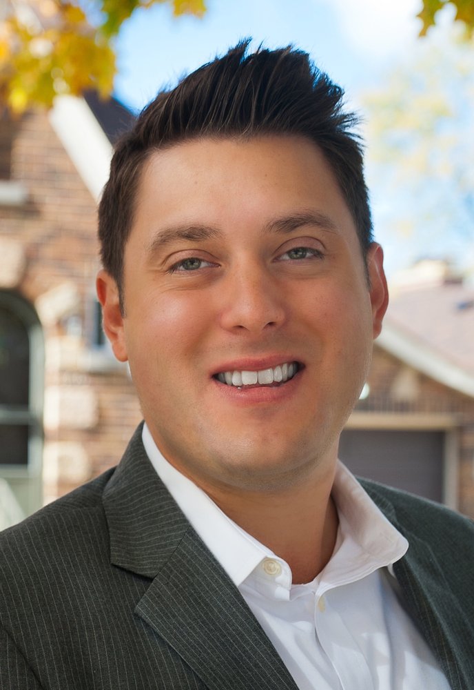 BRANDON CAPETILLO, BROKER - THE KIM ALDEN TEAM AT BAIRD & WARNER - 745 ...