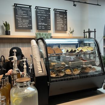 ELM ROASTERY - Updated July 2024 - 204 Photos & 88 Reviews - 8330A ...