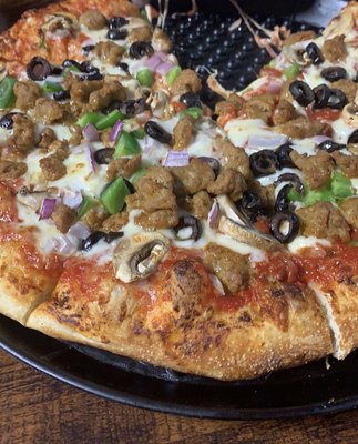 BIG JAY’S PIZZA ARCADE - 11 Photos - Pizza - 217 S 7th St, Brainerd, MN ...