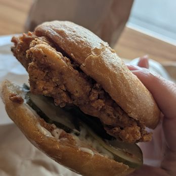 BEST BUNS BAKERY & BURGERS - Updated August 2025 - 271 Photos & 182 ...