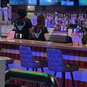 BOWLERO OXNARD - 99 Photos & 108 Reviews - Bowling - 601 Collection ...