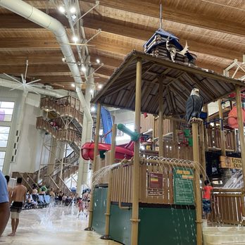 GREAT WOLF LODGE - Updated July 2024 - 1058 Photos & 1111 Reviews ...