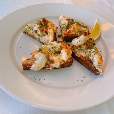 RED SHOE ISLAND BISTRO - Seafood Restaurant - 411 Petronia St, Key West ...