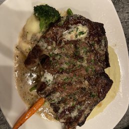 CREW - Updated December 2025 - 306 Photos & 467 Reviews - 2290 South Rd ...