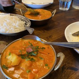 TASTE OF THE HIMALAYAS - 245 Photos & 371 Reviews - 2633 Bridgeway ...