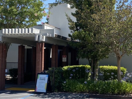 SACRAMENTO PUBLIC LIBRARY - FAIR OAKS - Updated December 2025 - 32 ...