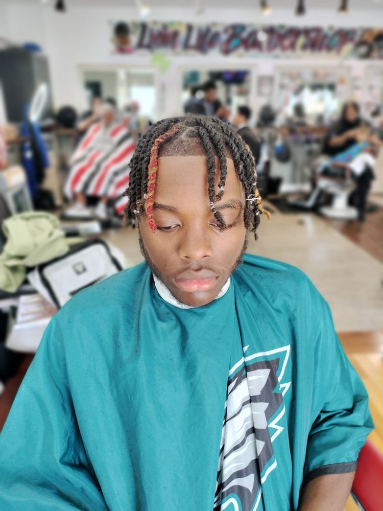 SHIZZY SHARP THE NUMBER ONE BARBER - Request an Appointment - 28 Photos ...