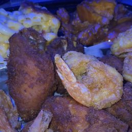 LIGHTHOUSE FISH MARKET & RESTAURANT - Updated July 2025 - 314 Photos ...