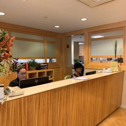 PHILLIPS EYE CENTER - 25 Photos & 48 Reviews - 619 River Dr, Elmwood ...