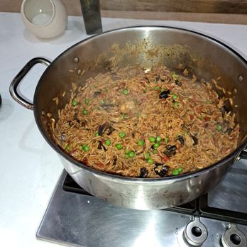 TABLE FOR 12 - Updated January 2026 - 31 Photos - 320 5th Ave S ...