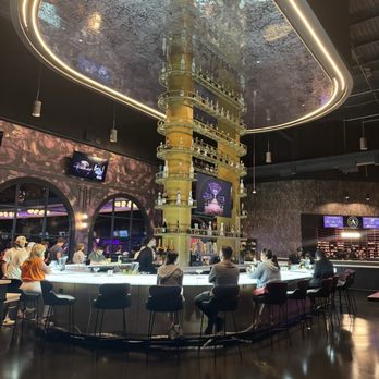 ALBATROSS - Updated December 2025 - 110 Photos & 51 Reviews - 991 US ...