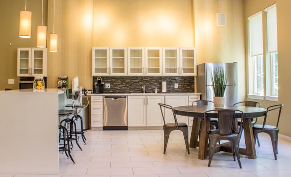 CASCADES OVERLOOK APTS - Updated December 2025 - 30 Photos & 15 Reviews ...